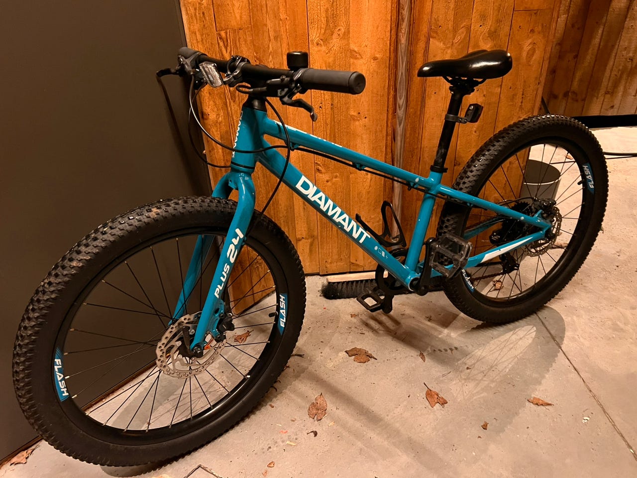 Diamant Plus Flash 24, barn junior. | FINN-torget