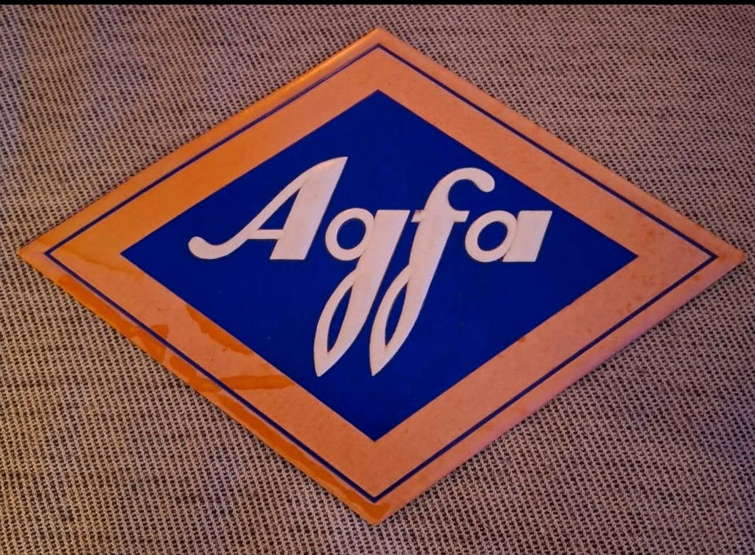 Afga plakat selges | FINN-torget
