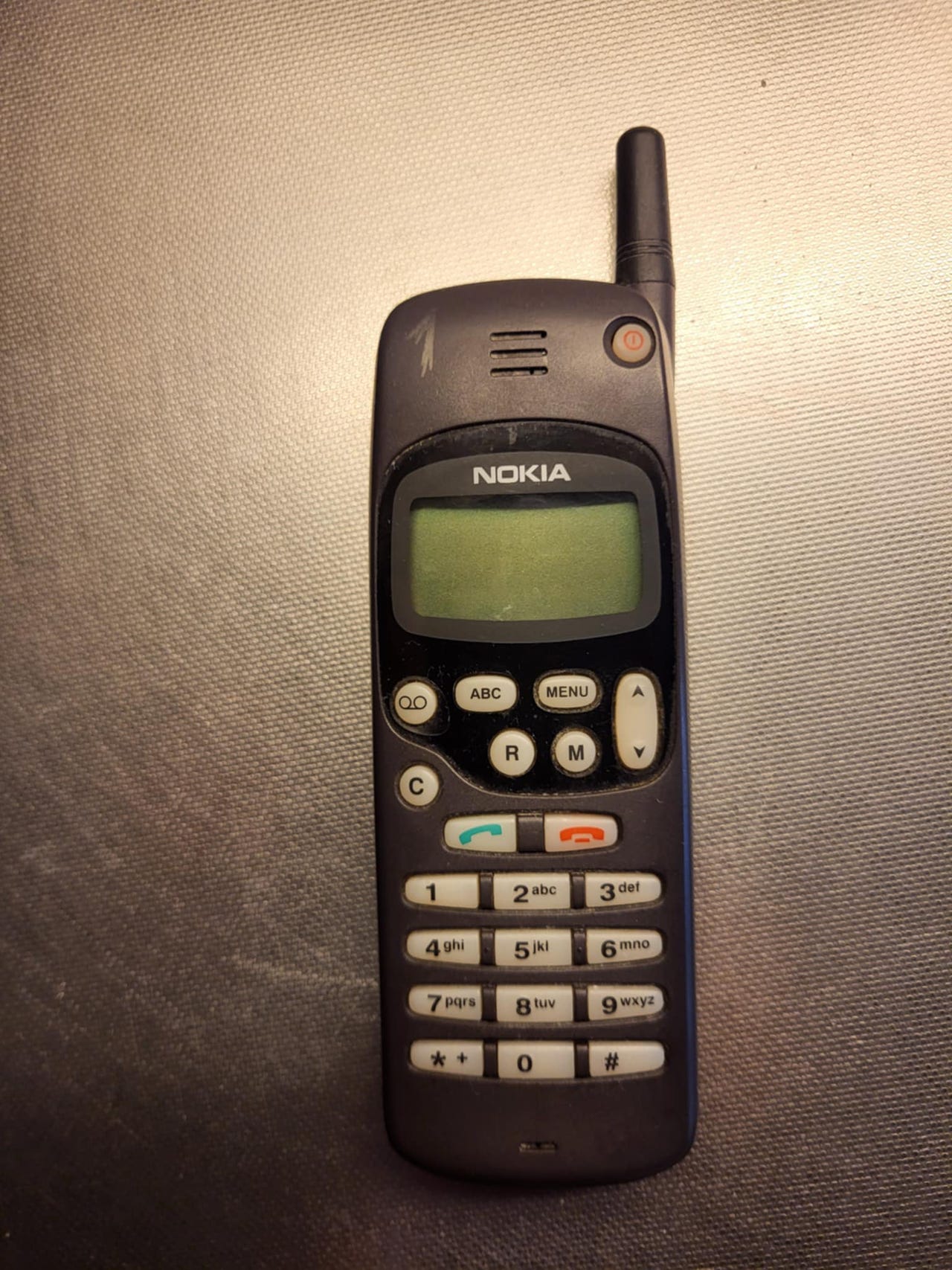 Nokia 1610 mobiltelefon fra dødsbo | FINN-torget