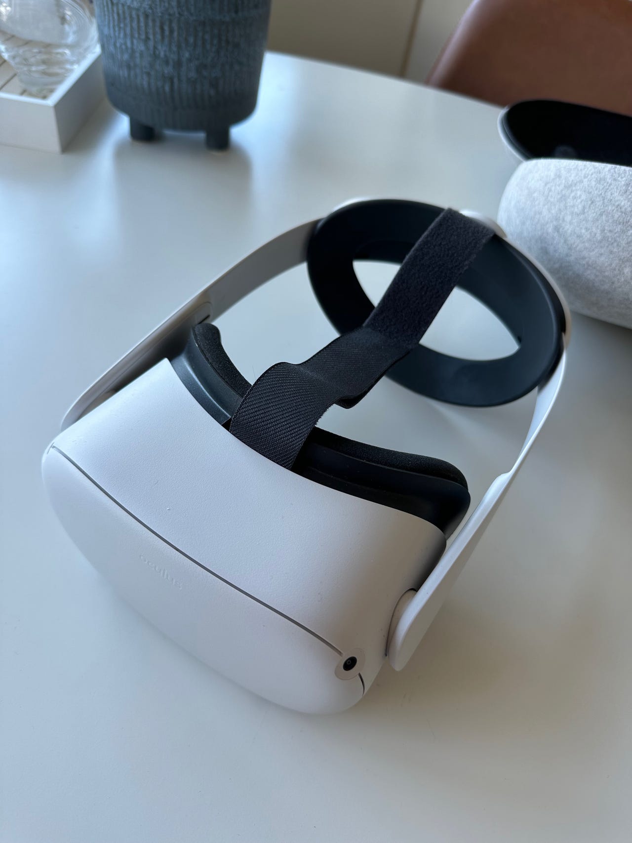 Oculus Quest 2 - 256GB - Elite strap og carry case | FINN-torget