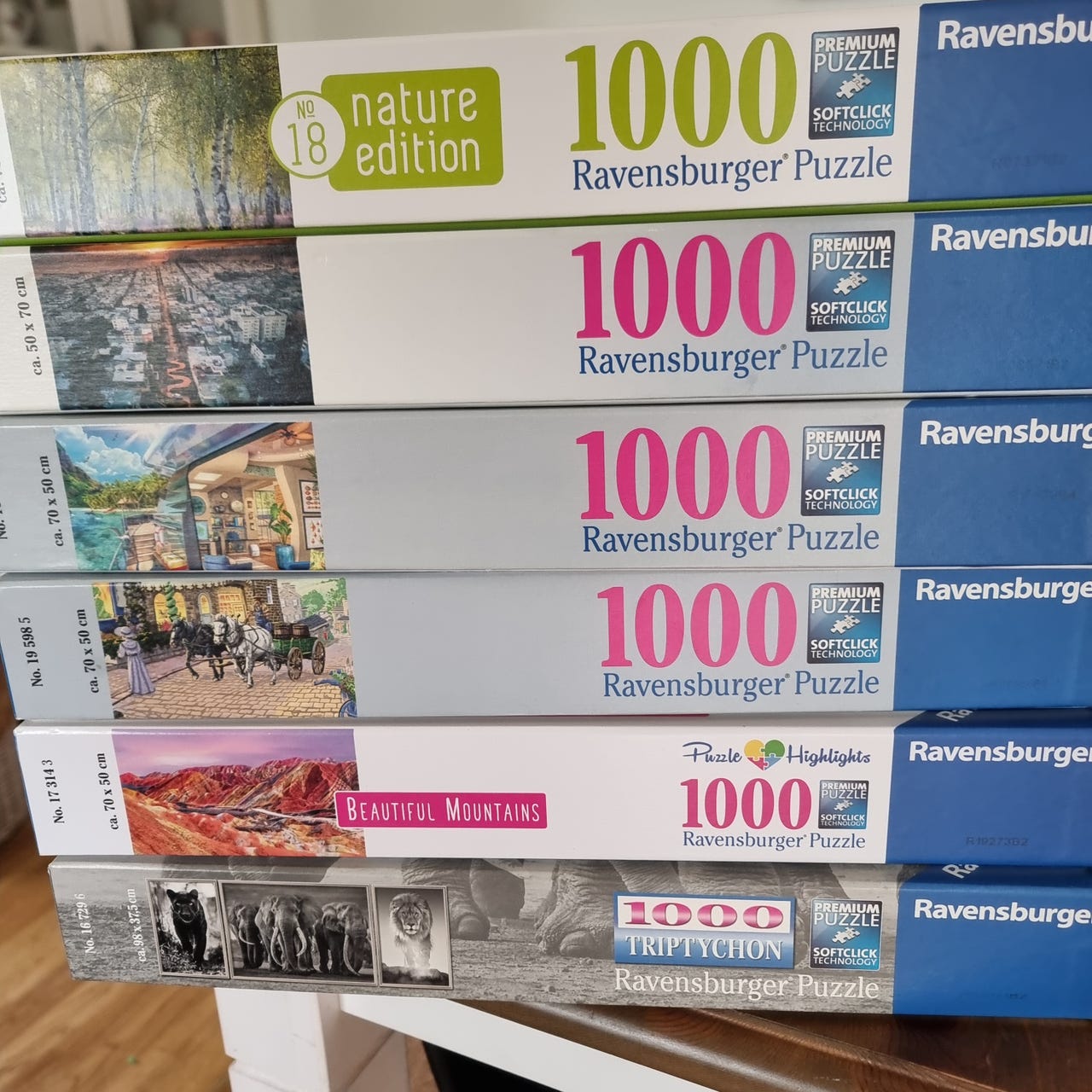 6 stk puslespill med 1000 biter gis bort. | FINN-torget