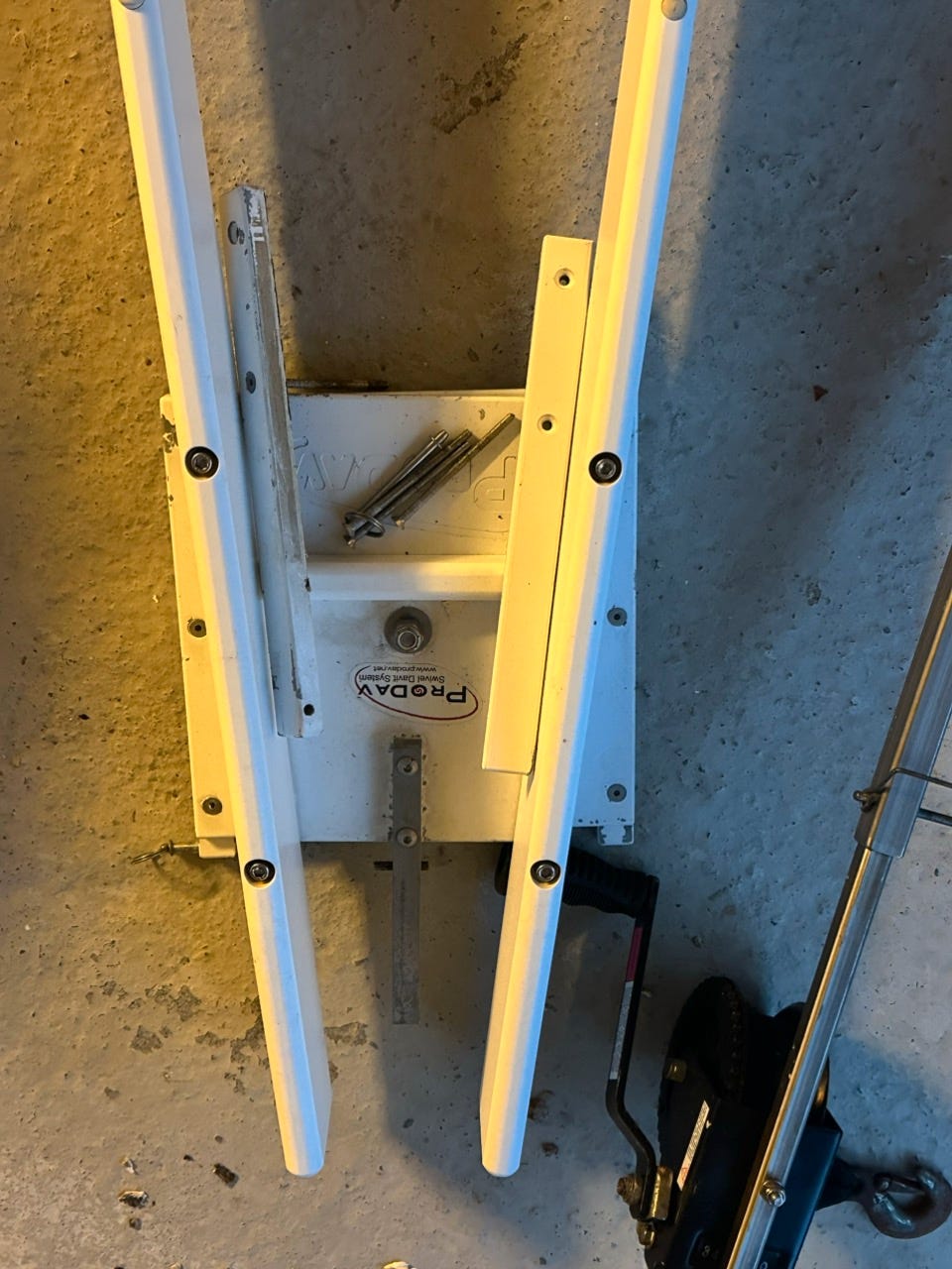 ProDav Swivel Davit System | FINN-torget
