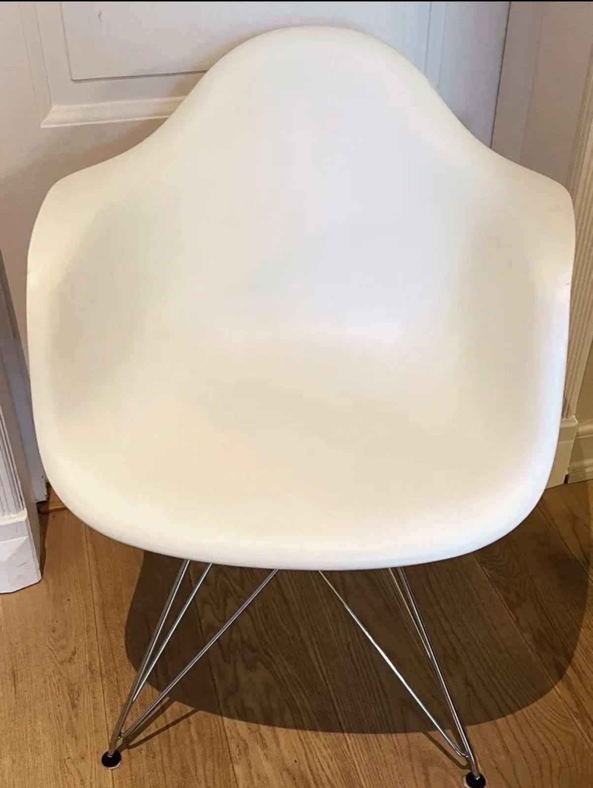 «Eames» stol | FINN-torget