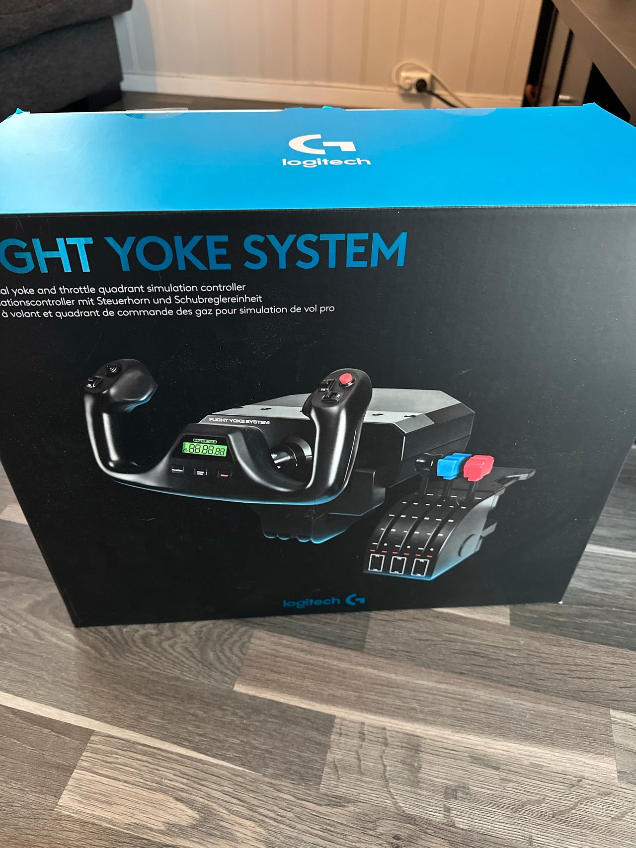 Logitech flight yoke system | FINN-torget