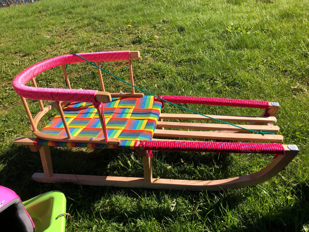 Trekkvogn med flerfarget sete og rosa ramme | FINN-torget