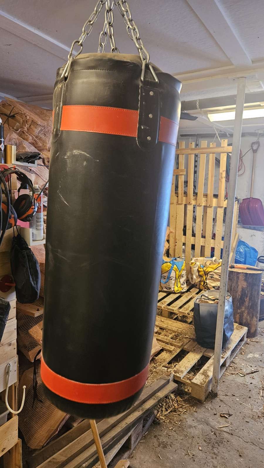 Boksesekk med hansker | FINN-torget