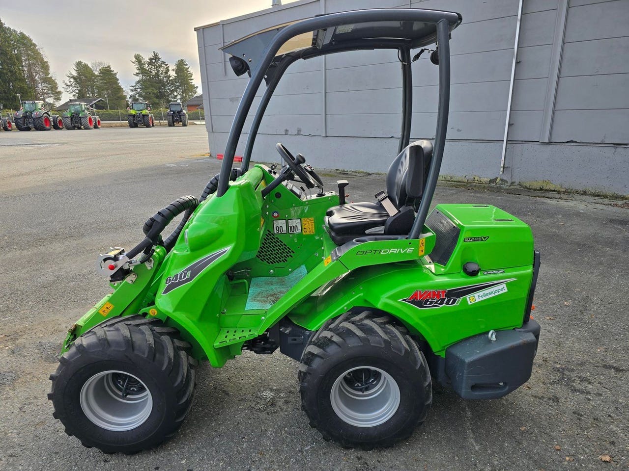 Til salgs: Avant 640i - 2024 - Kompaktlaster | FINN.no