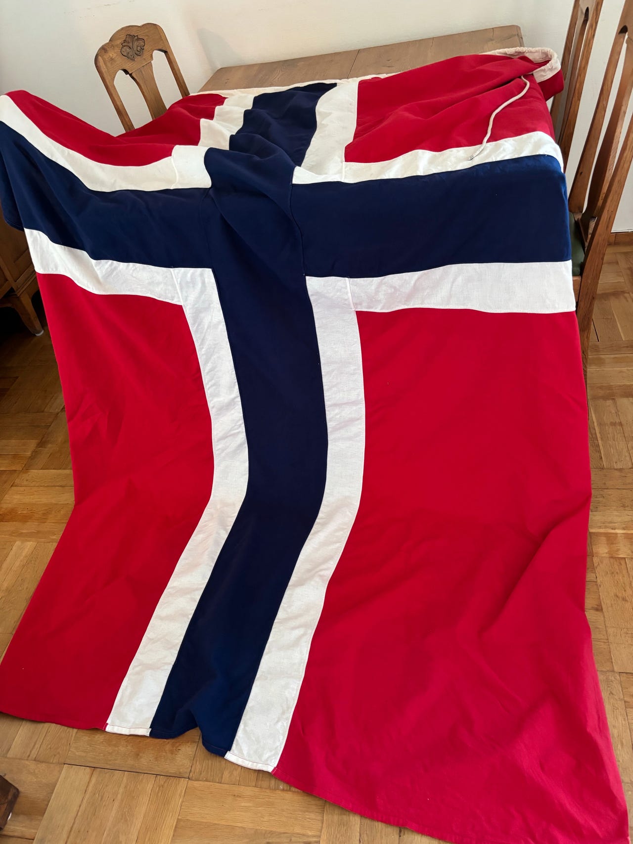 Flagg, 230x160cm, retro 60talls, Oslo flaggfabrikk | FINN-torget
