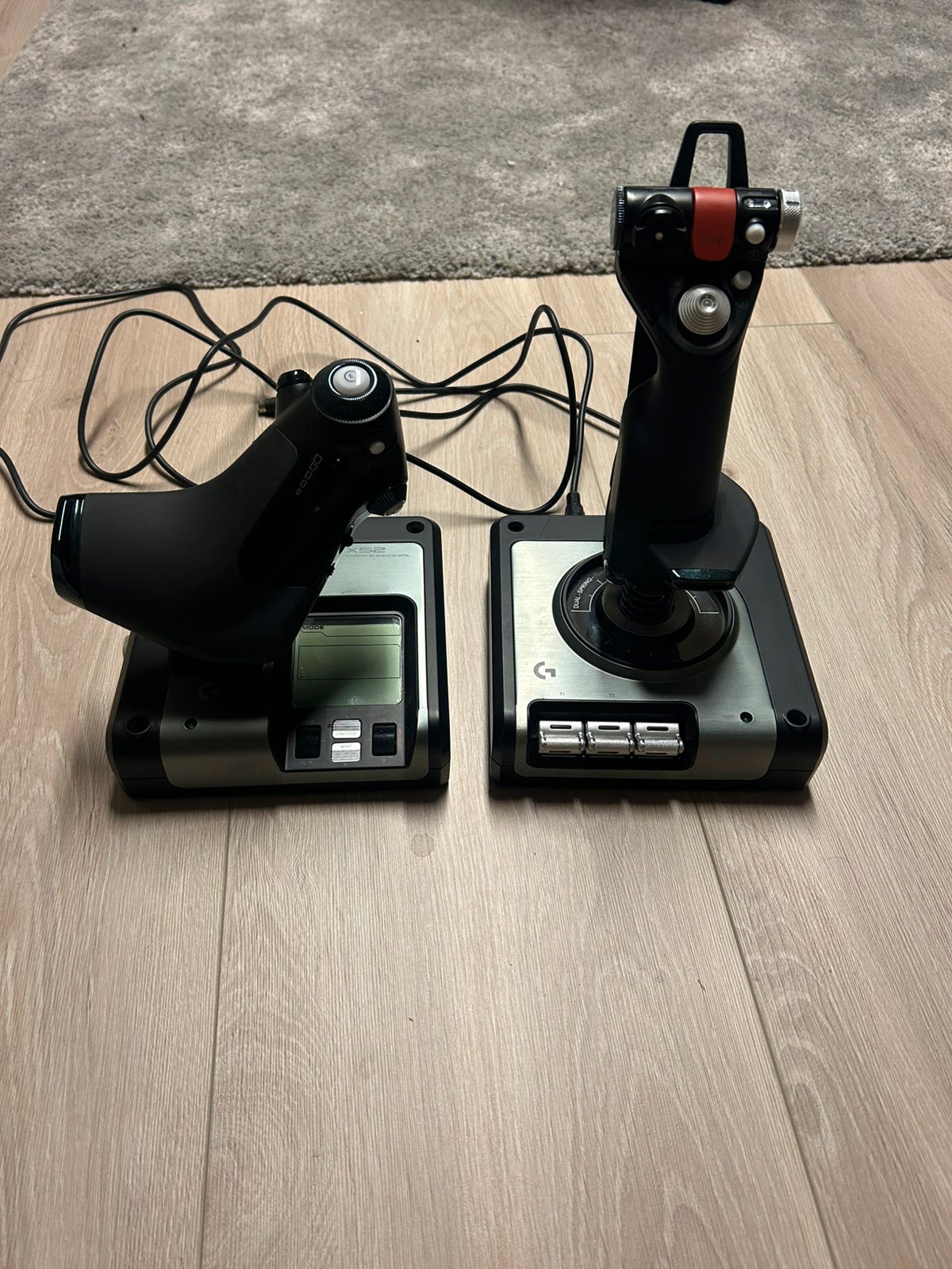 Logitech G X52 Pro Flight Control System | FINN-torget