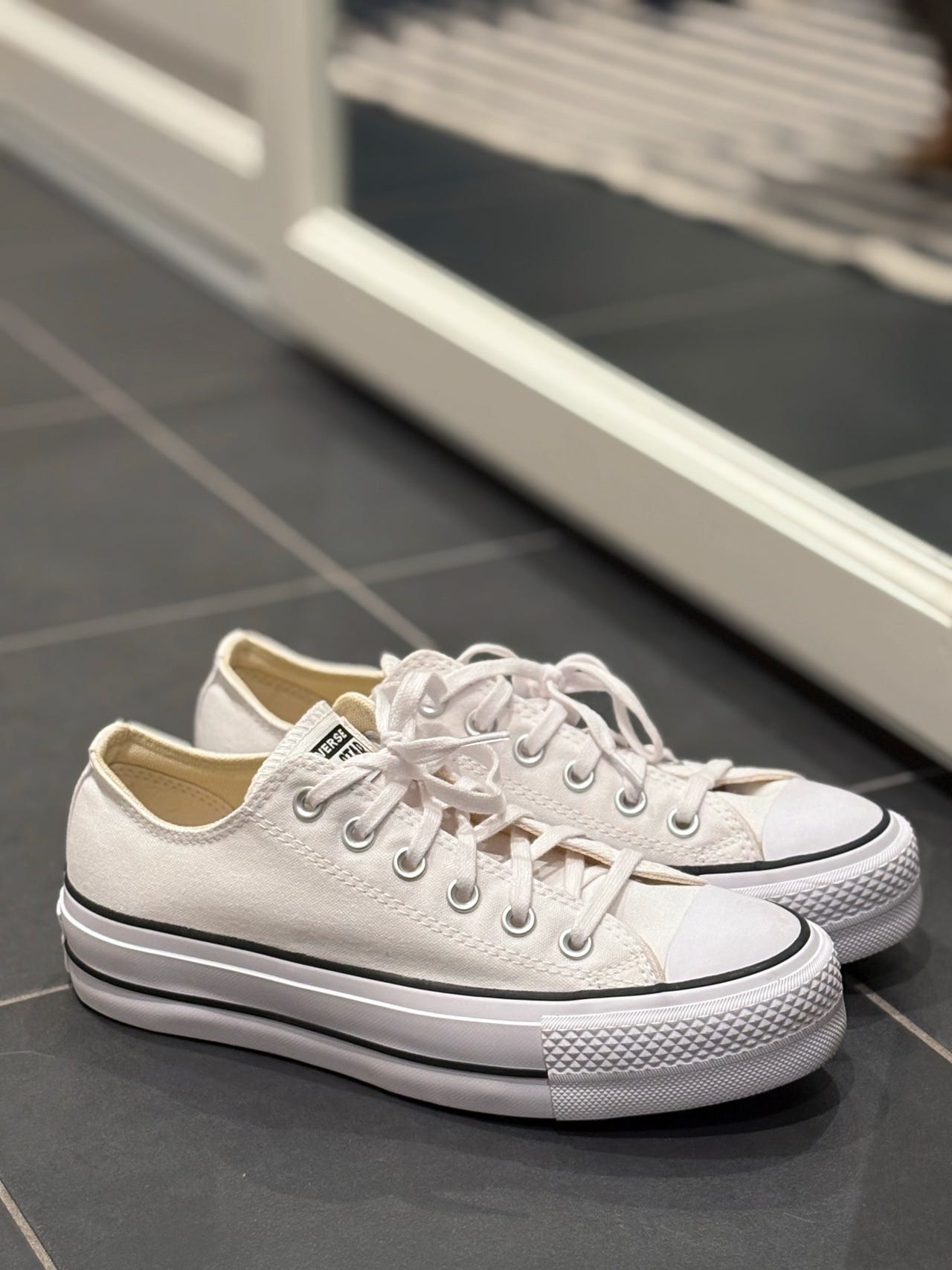 Converse Chuck Taylor All Star Lift Hvit Størrelse 38 | FINN-torget