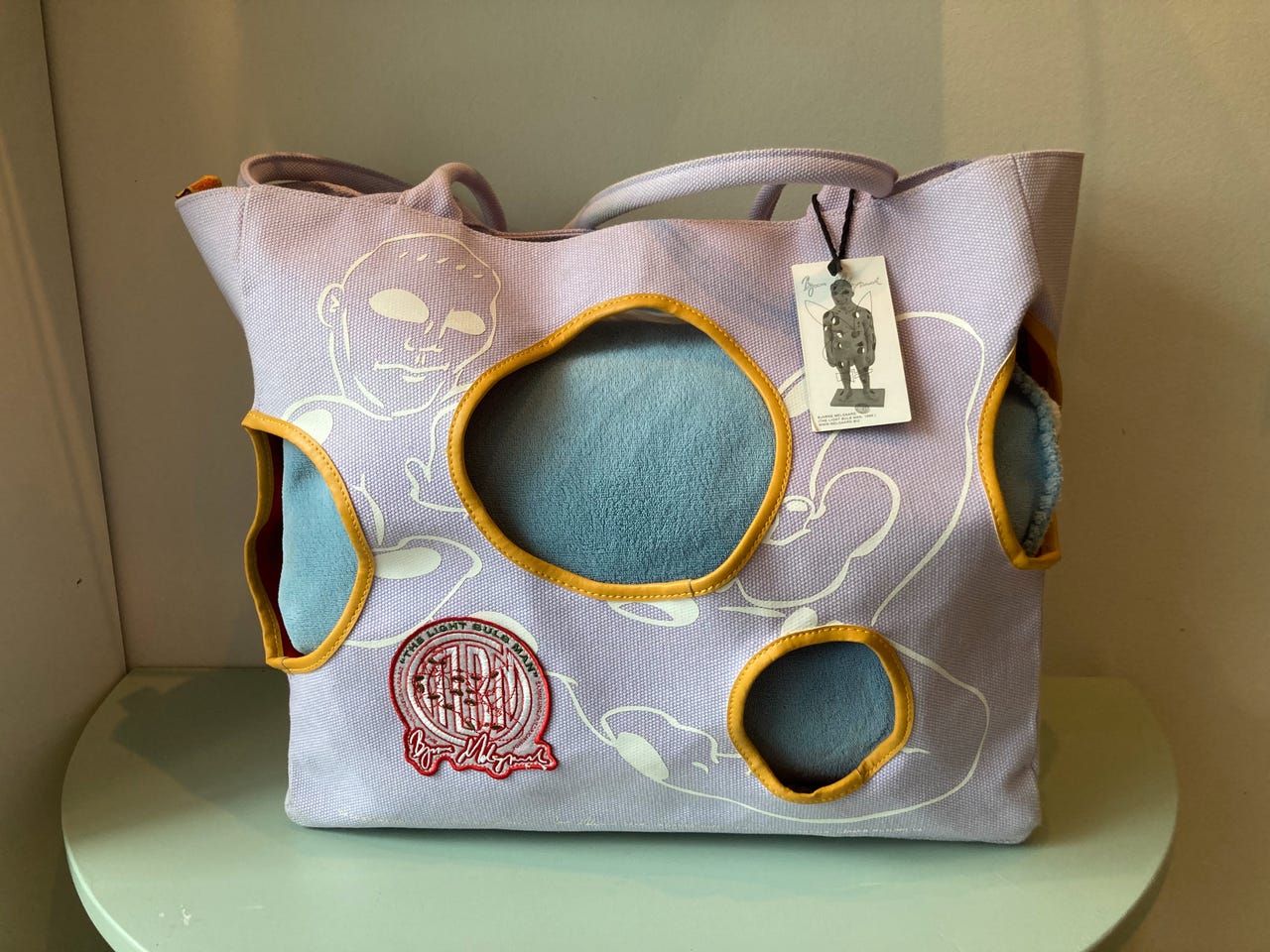 The Light Blue Man bag/skulderveske i stoff, design Bjarne Melgaard ...