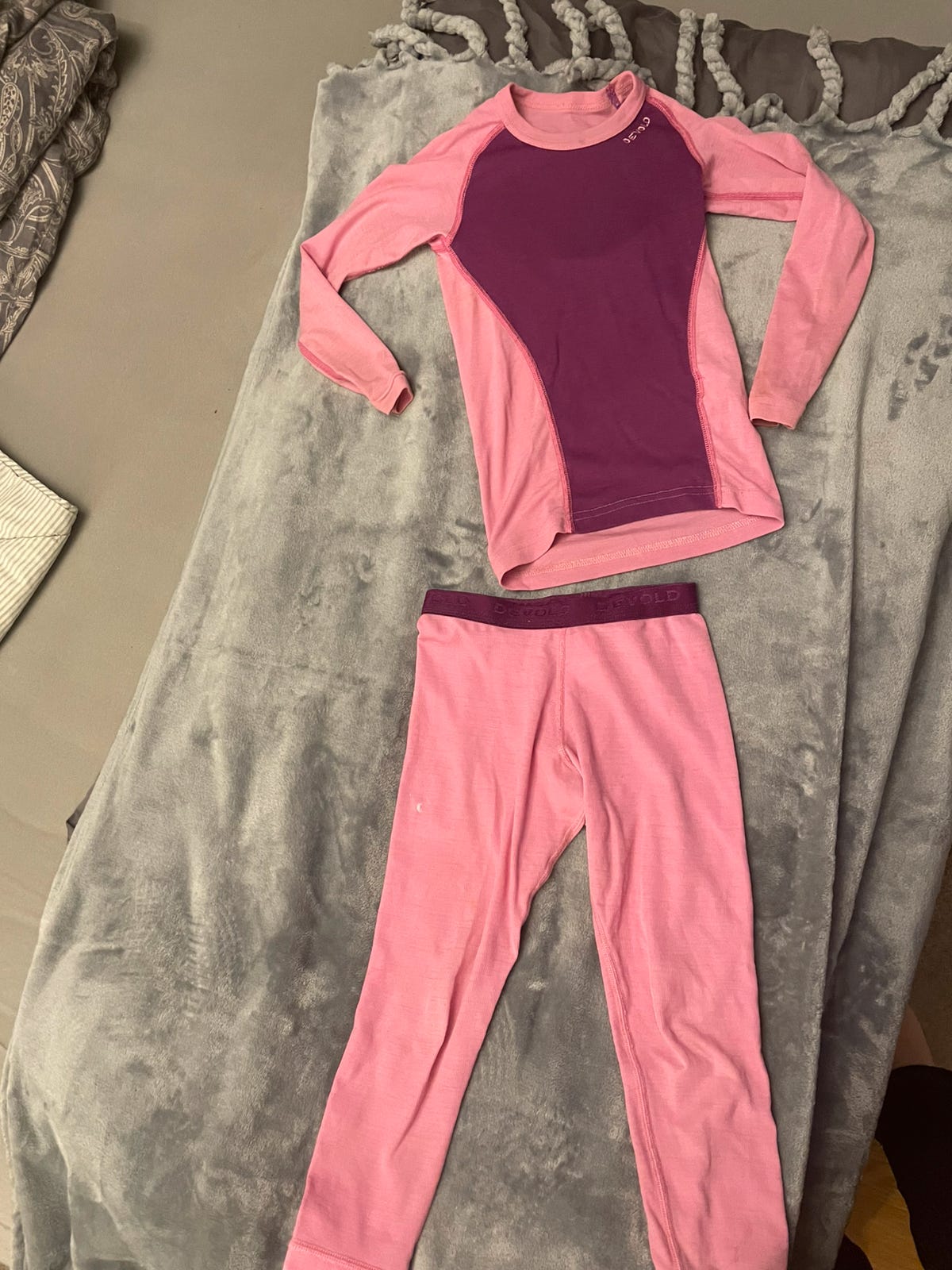 Devold ull str 4 år - selges billig pga mangler | FINN-torget