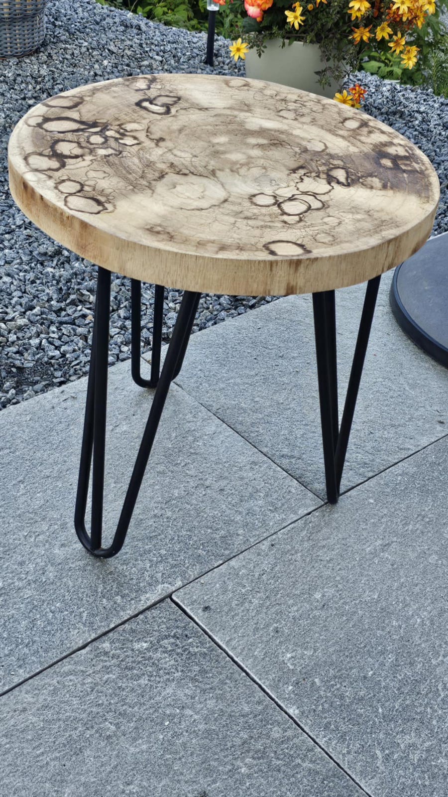 Lite rundt bord selges | FINN-torget