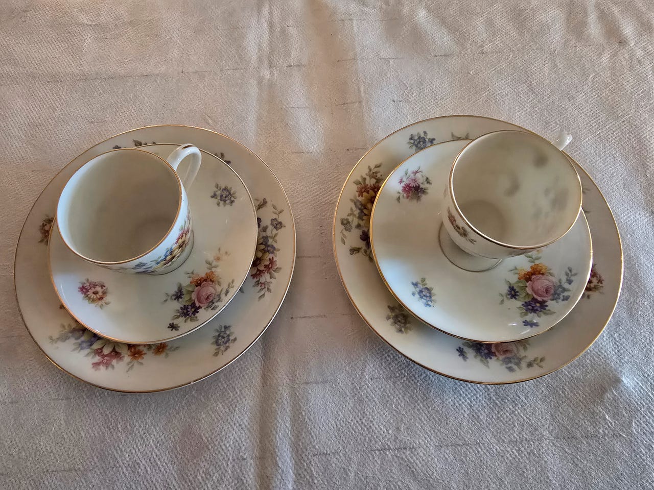 Selger 2 mokkakopper med skål og asjett fra PMR Bavaria | FINN-torget