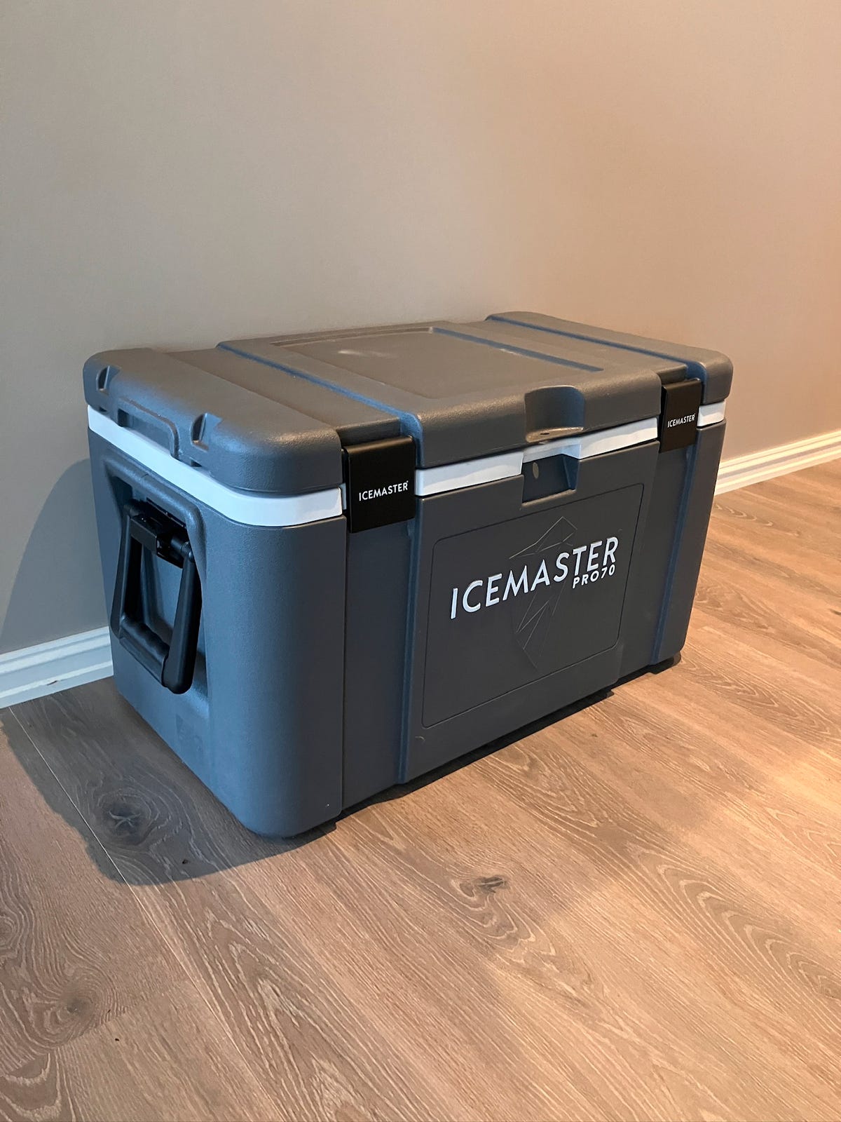 Icemaster Pro 70 kjøleboks selges! | FINN-torget