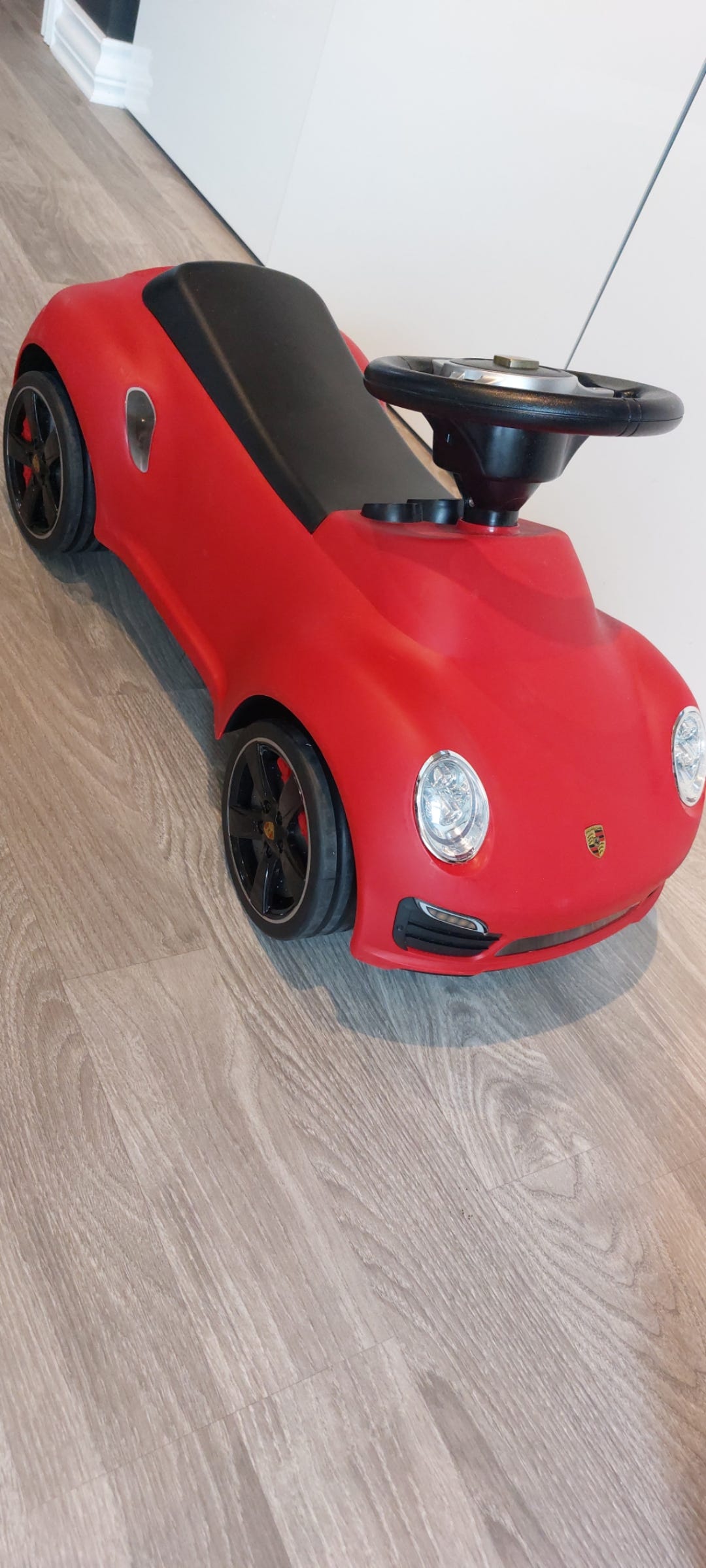 Lekebil/gåbil til barn. Ny pris 999kr. Selges for 500kr. | FINN-torget