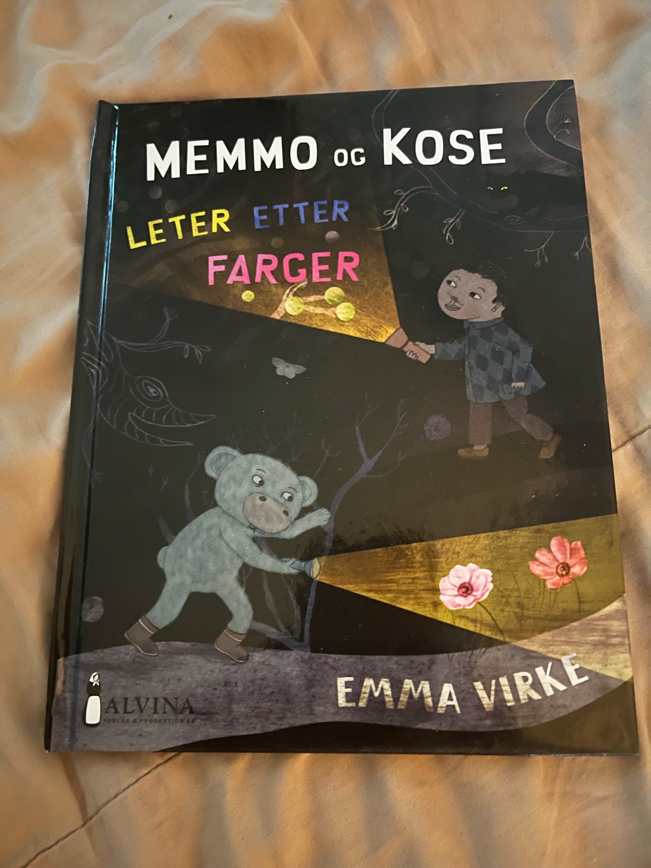 Barnebok selges 👈👇👉 Se pris ☺️😎 | FINN-torget