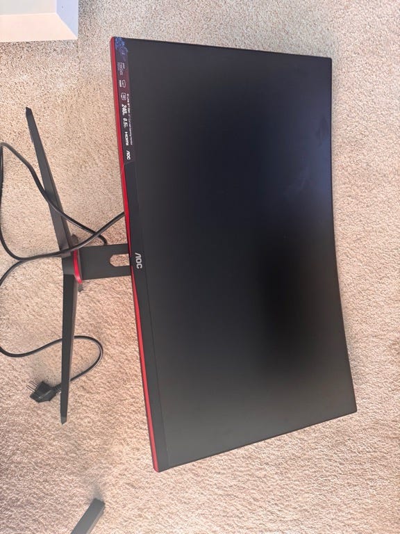 AOC G Line 2nd Gen 27” Curved Gaming Monitor med 240Hz, 0.5ms, og 1500R ...