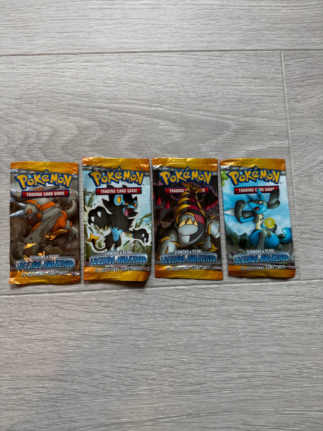 Diamond & Pearl - Legends Awakened - Komplett Art Set Booster packs ...