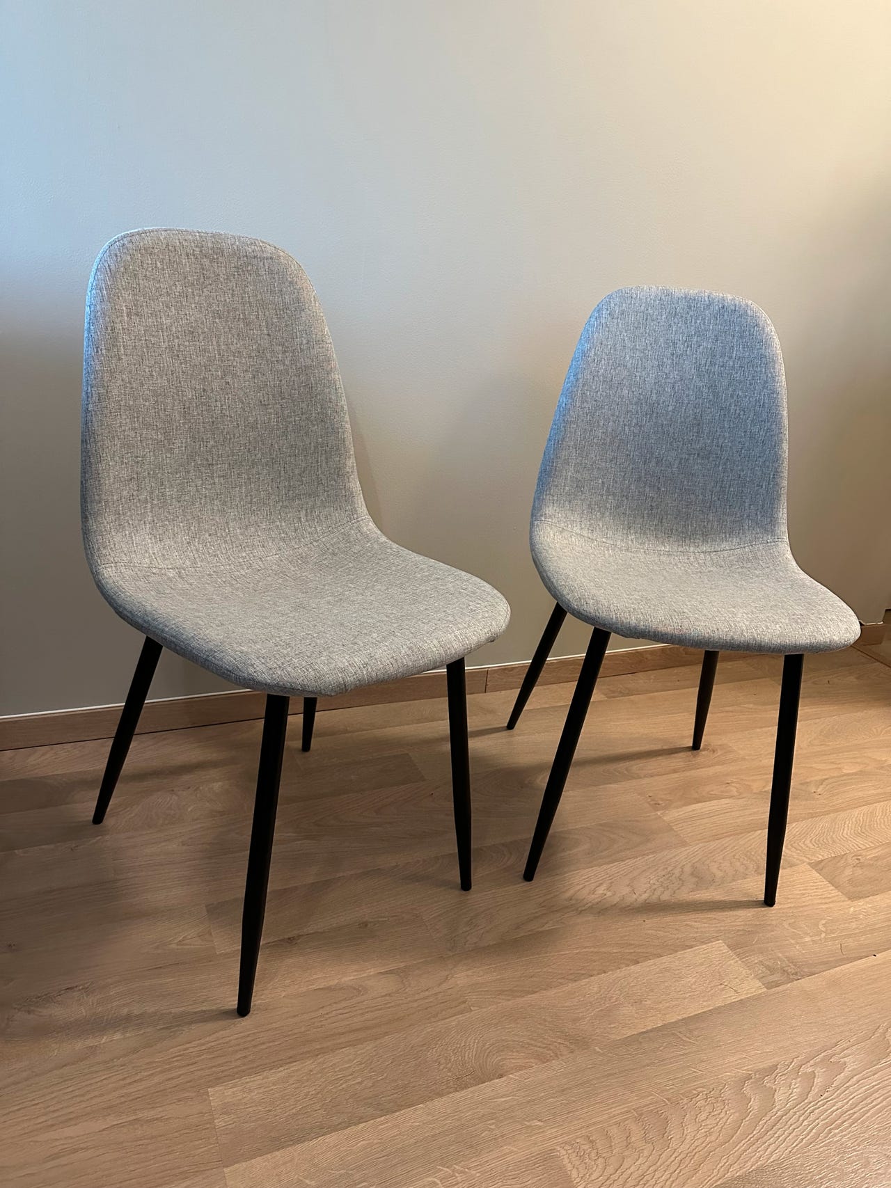 Skeidar Celia spisestoler 2 stk. | FINN-torget