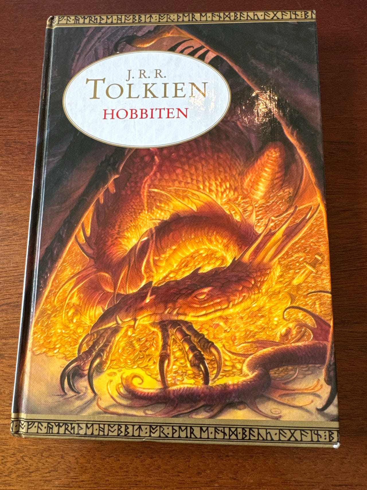 J.R.R. Tolkien - Hobitten - Norsk 2002 | FINN-torget