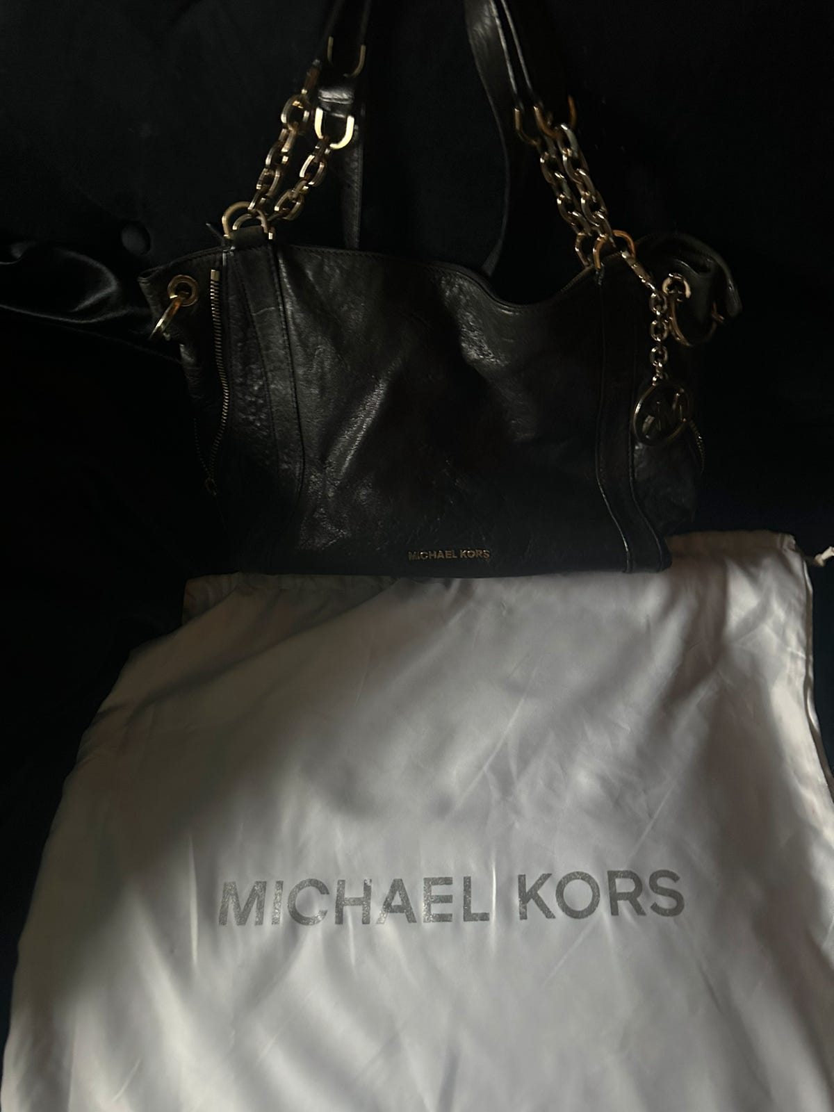 Stilig MK veske til salgs | FINN-torget