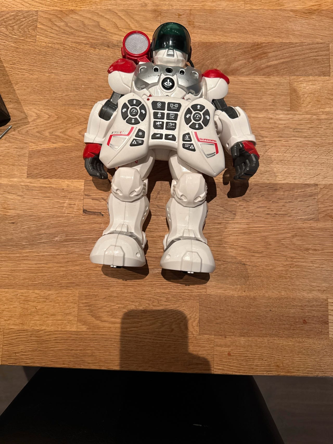 Robot | FINN-torget