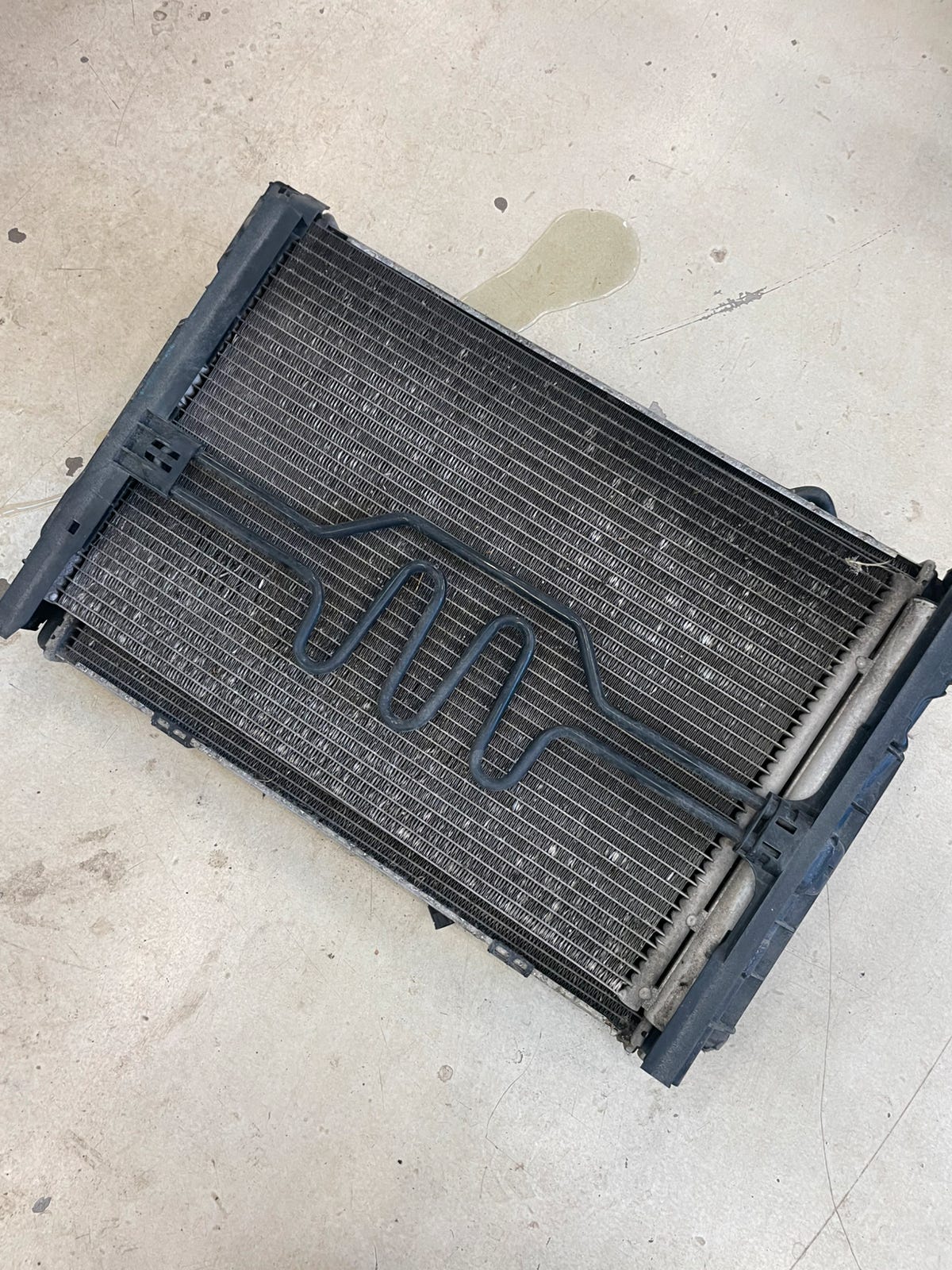 Radiator og AC kondenser E87/E90/E91 N46 | FINN-torget