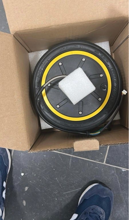 Motor 350W med dekk for Ninebot Max G30/G30D/G30LP | FINN-torget