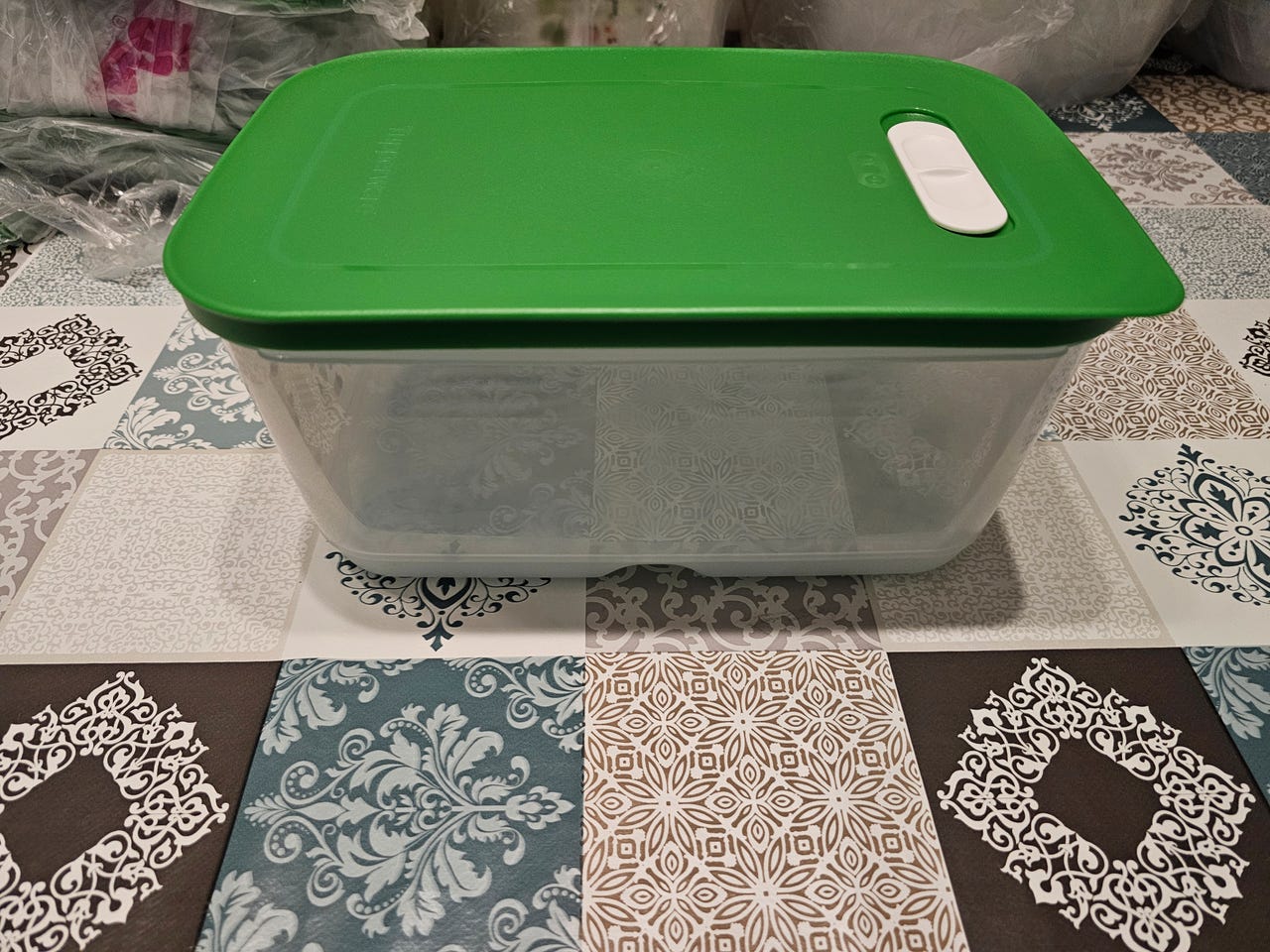 Tupperware VentSmart Høy 4,4L. Til oppbevaring av frukt og grønt i ...