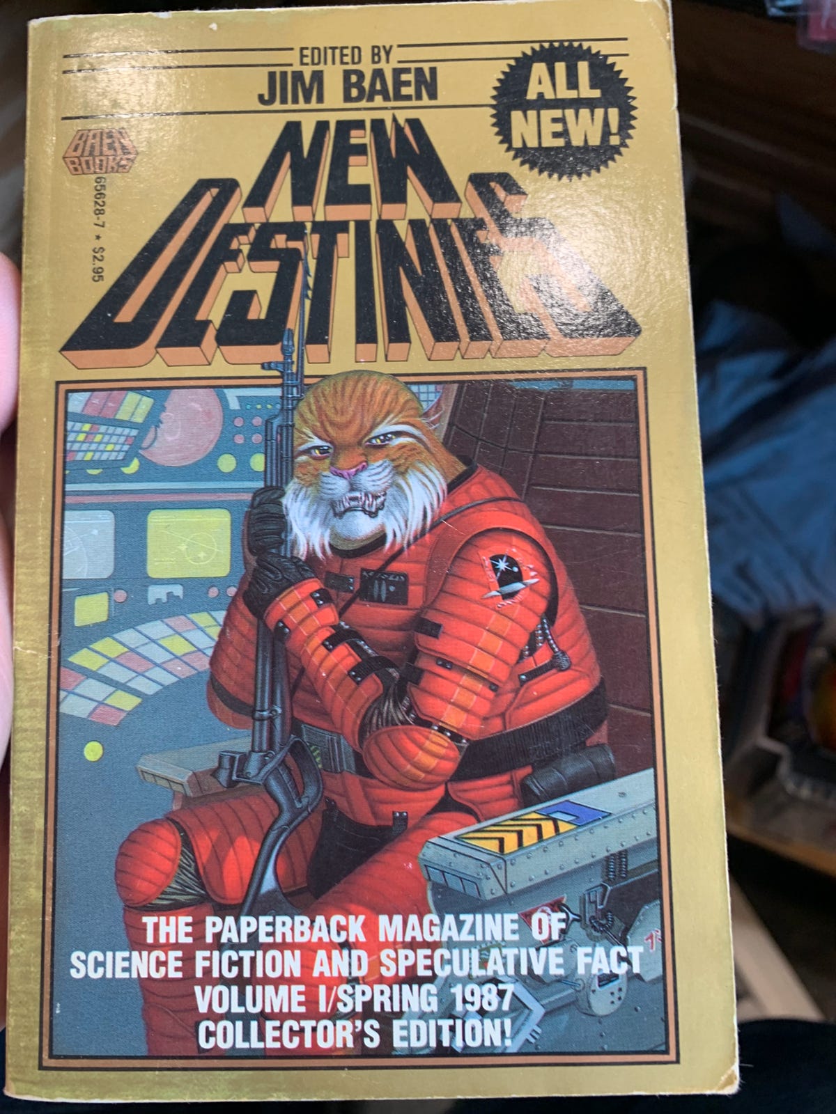 Diverse science fiction/fantasy bøker til salgs. 50kr bøken. Se bilder ...