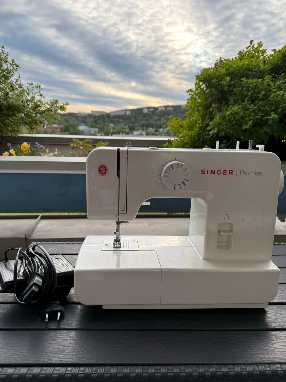 Symaskin (Singer Promise 1408) | FINN-torget