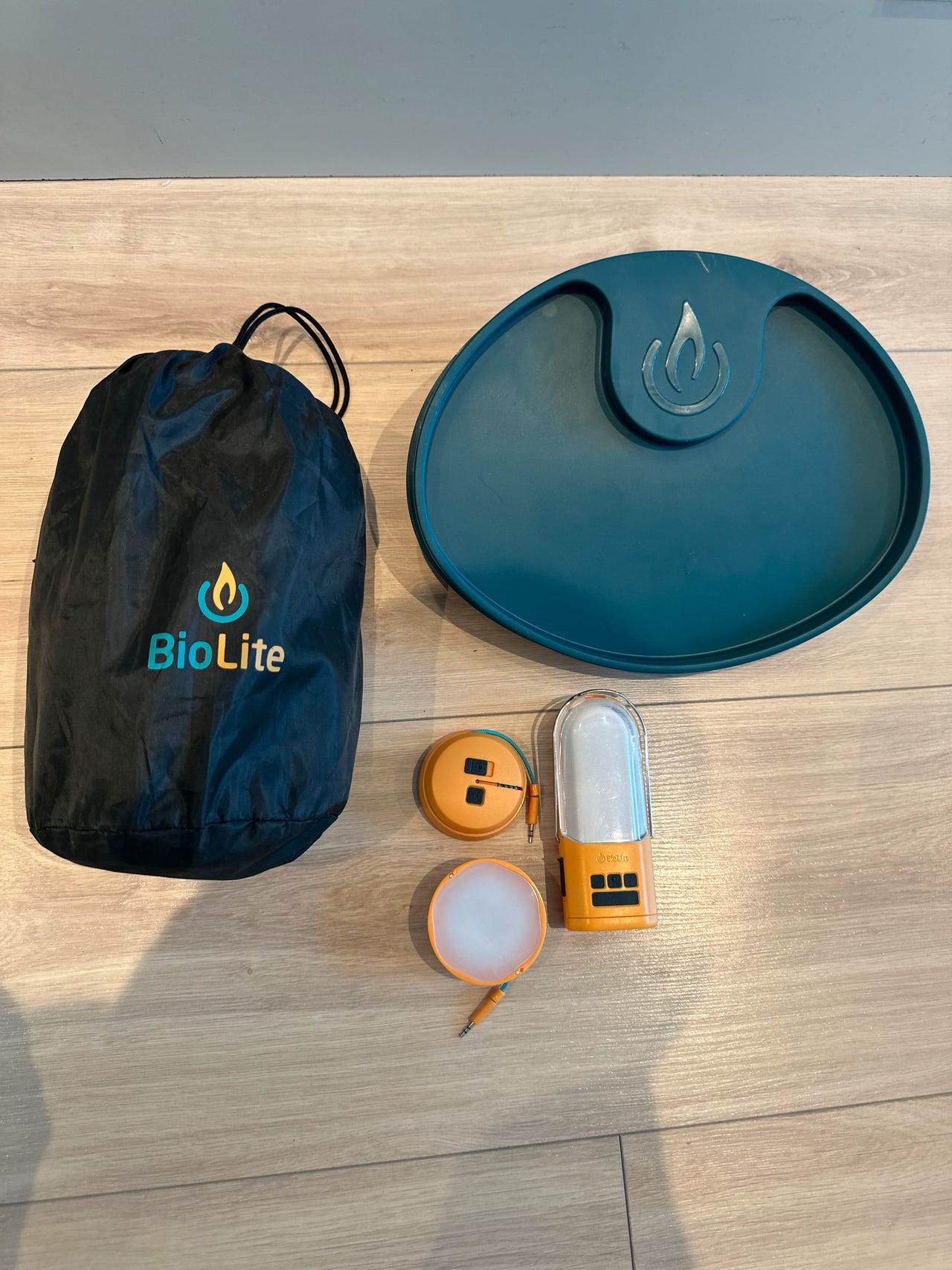 Biolite Campstove 2, Portable grill og Nanogrid lys | FINN-torget