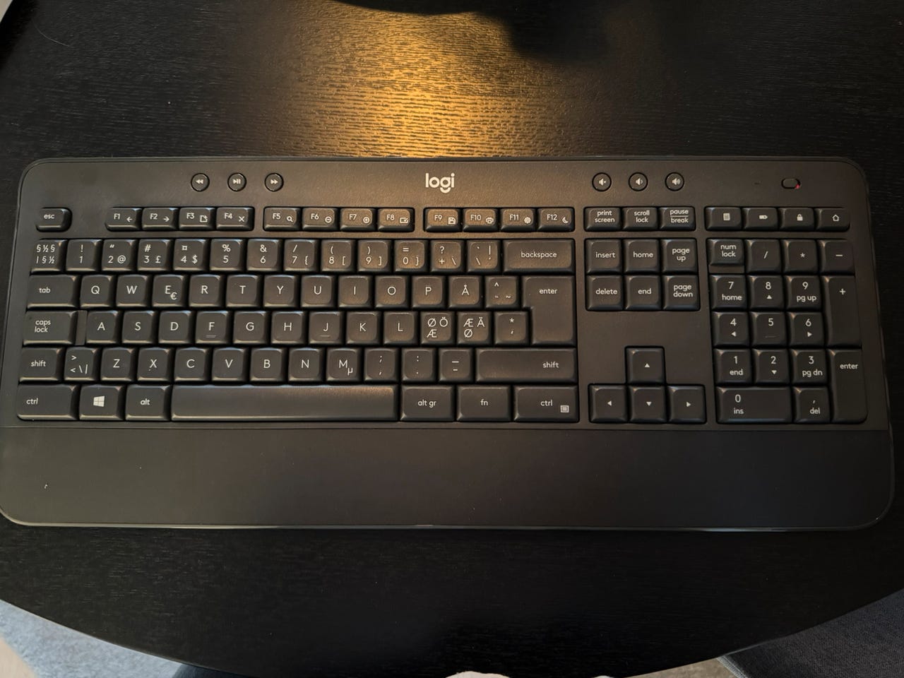 Tastatur Logitech K545 | FINN-torget