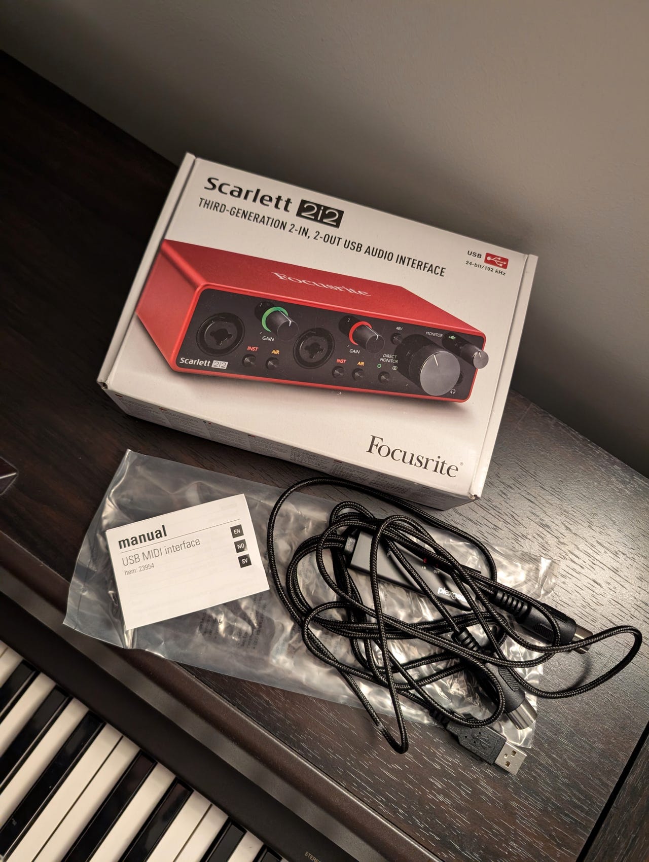 Audio interface - Scarlett 2-in-2 + USB MIDI interface med på kjøpet ...