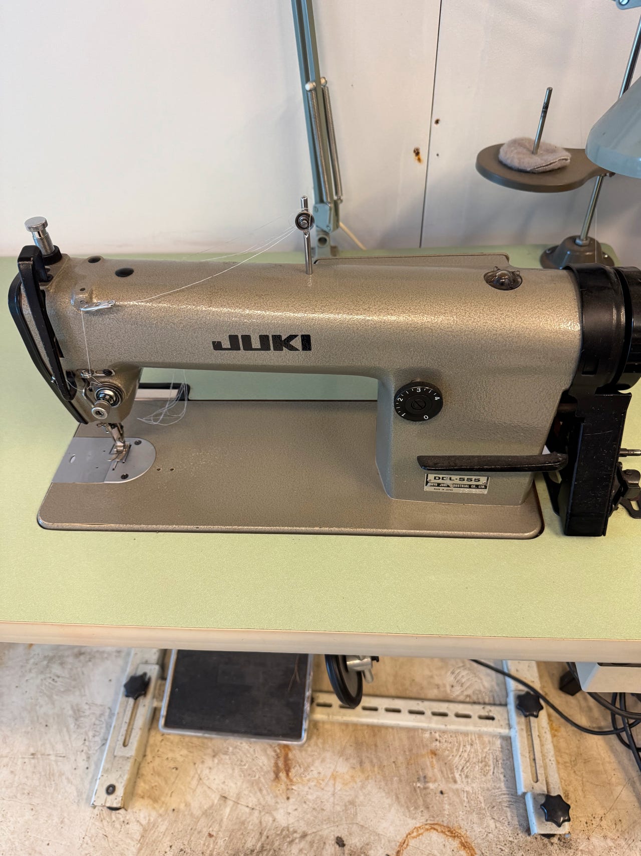 Juki DDL-555 industri symaskin | FINN-torget