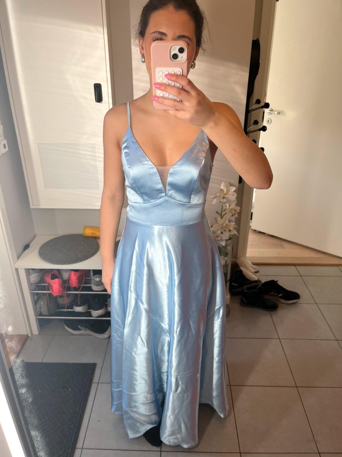 Fin ballkjole/kjole | FINN-torget