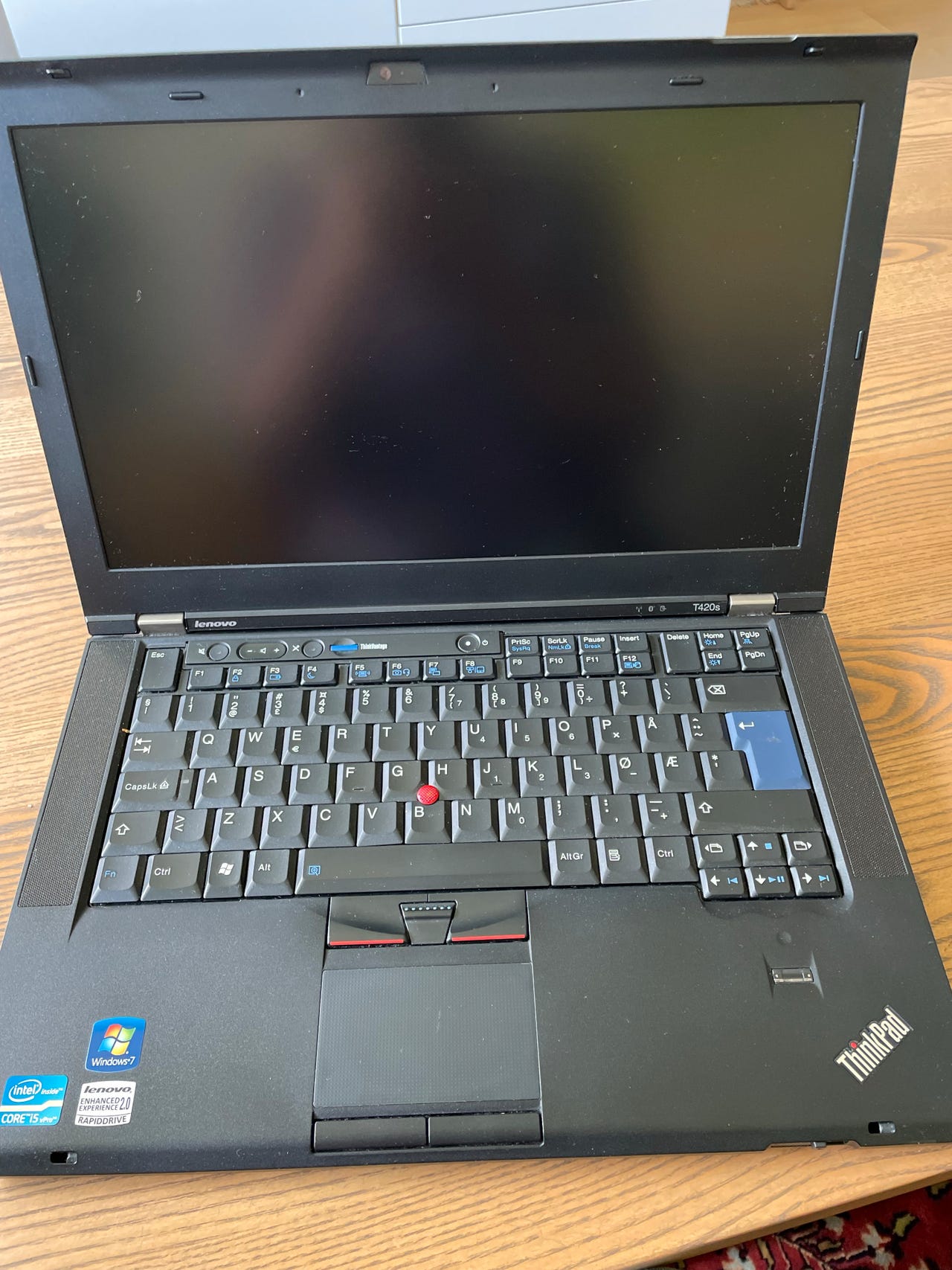 Pent brukt pc med lader og veske | FINN-torget