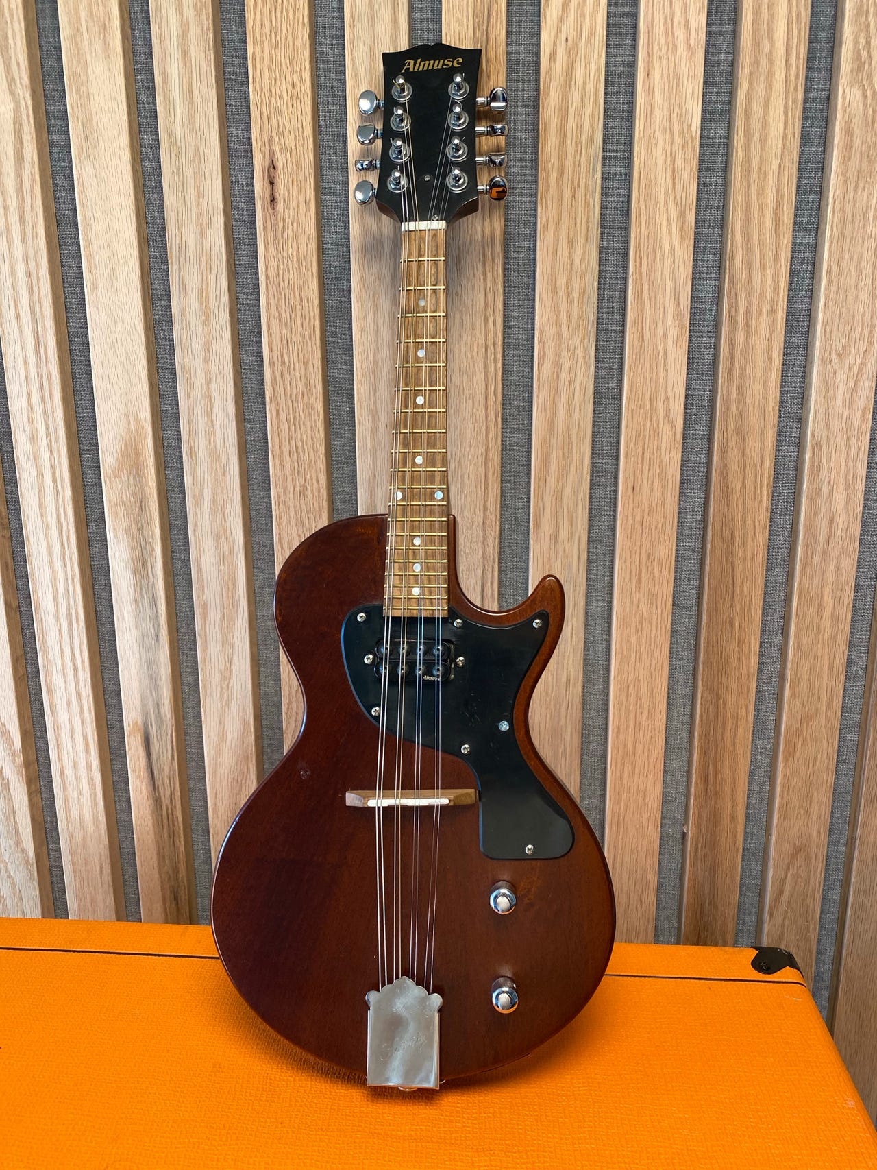 Almisse elektrisk mandolin - 8-strengs | FINN-torget