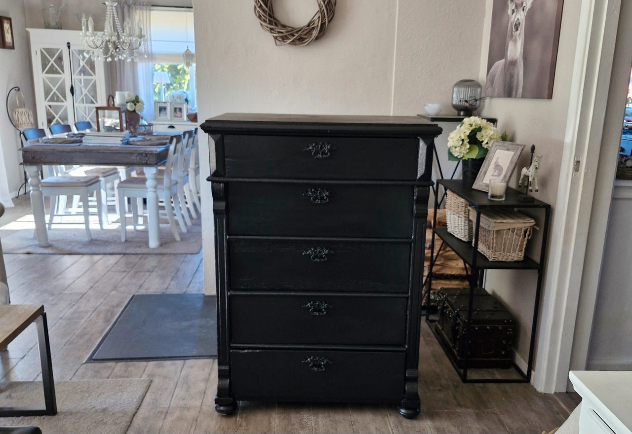 Nydelig gammel kommode | FINN-torget