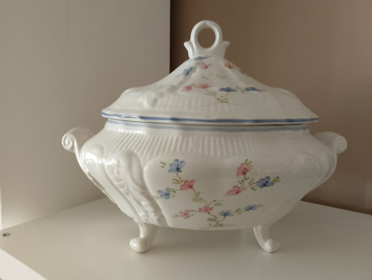 Suppeterin 100,- | FINN-torget