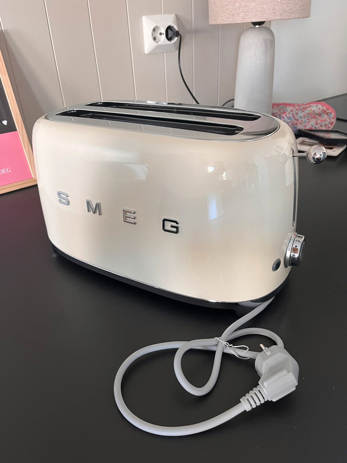 HELT NY - Smeg brødrister stor | FINN-torget