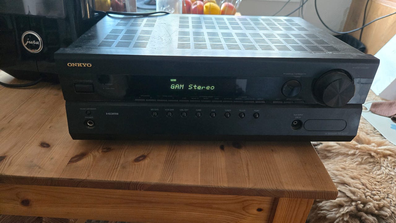 Onkyo HT-R380 receiver med forsterker. | FINN-torget