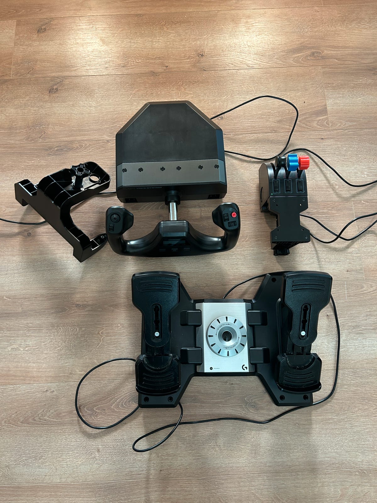 Logitech g pro yoke og rudder | FINN-torget