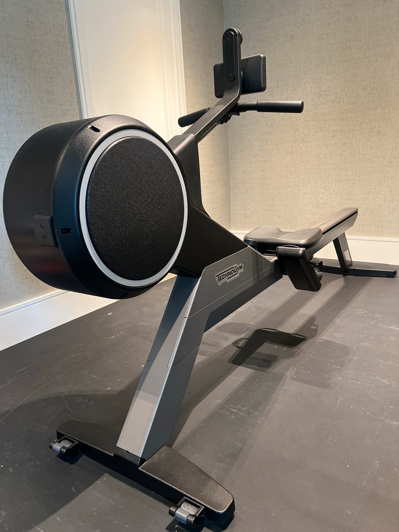 TECHNOGYM SKILLROW - ROMASKIN | FINN-torget