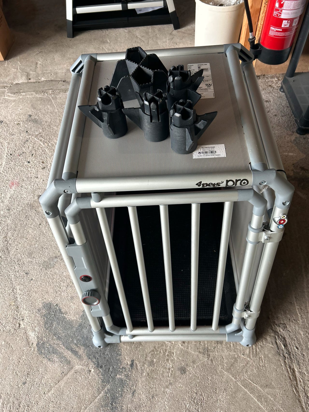 4pets pro hundebur - Medium | FINN-torget