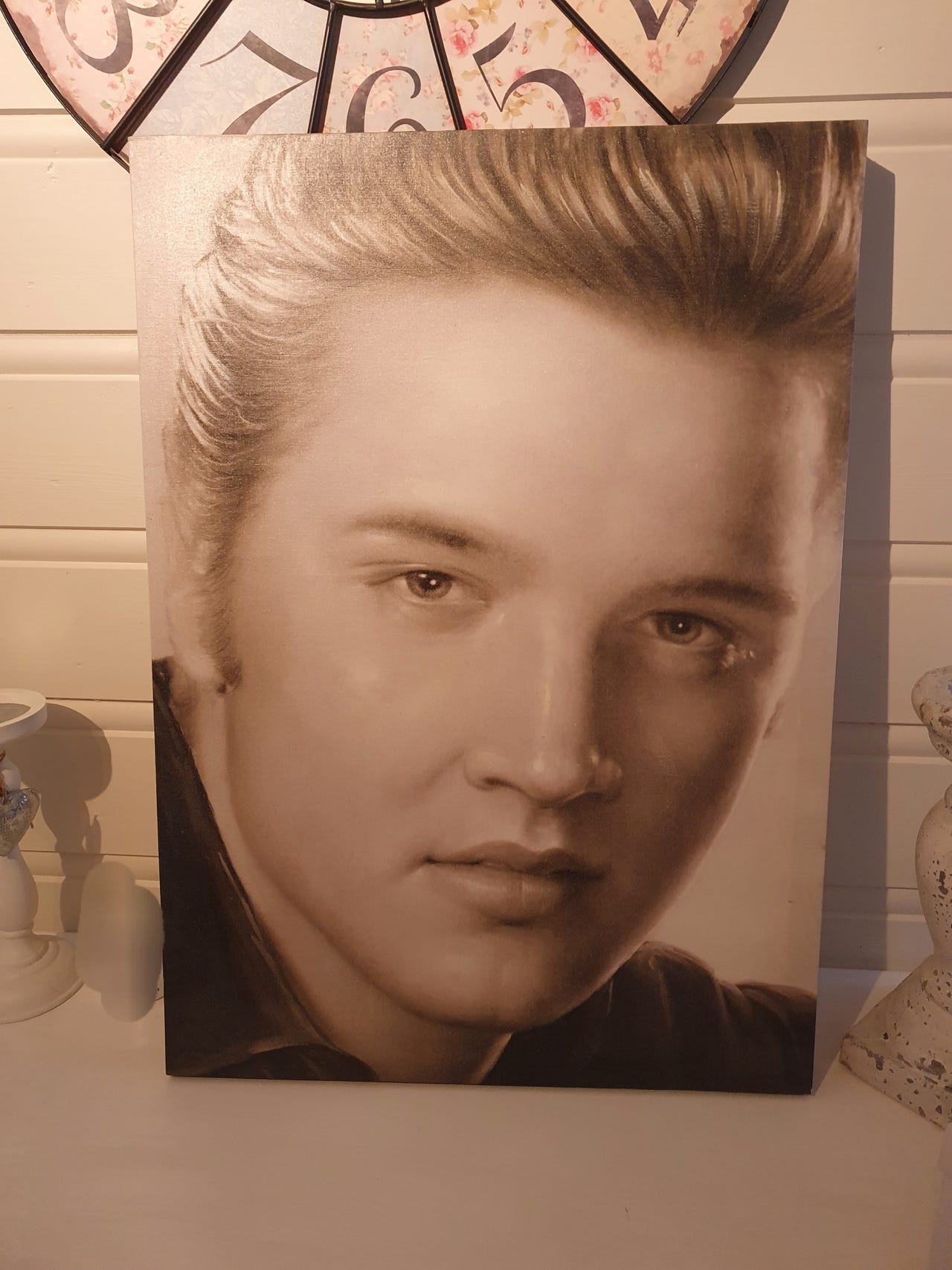 Stort bilde av Elvis | FINN-torget
