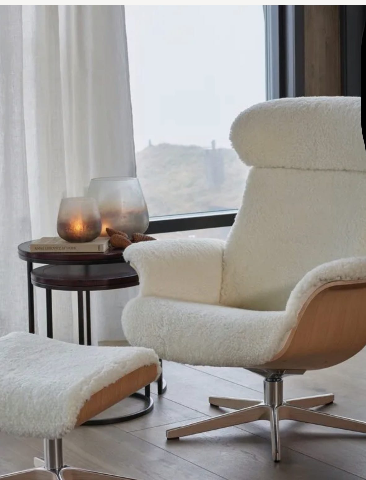 Timeout hvilestol fra Conform offwhite fåreskinn | FINN-torget