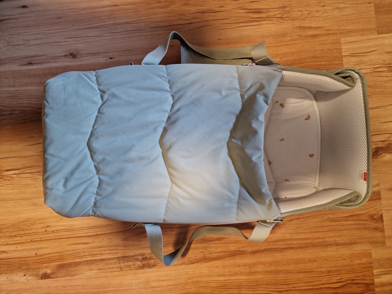 Voksi Carry Me bærenest, misty green | FINN-torget