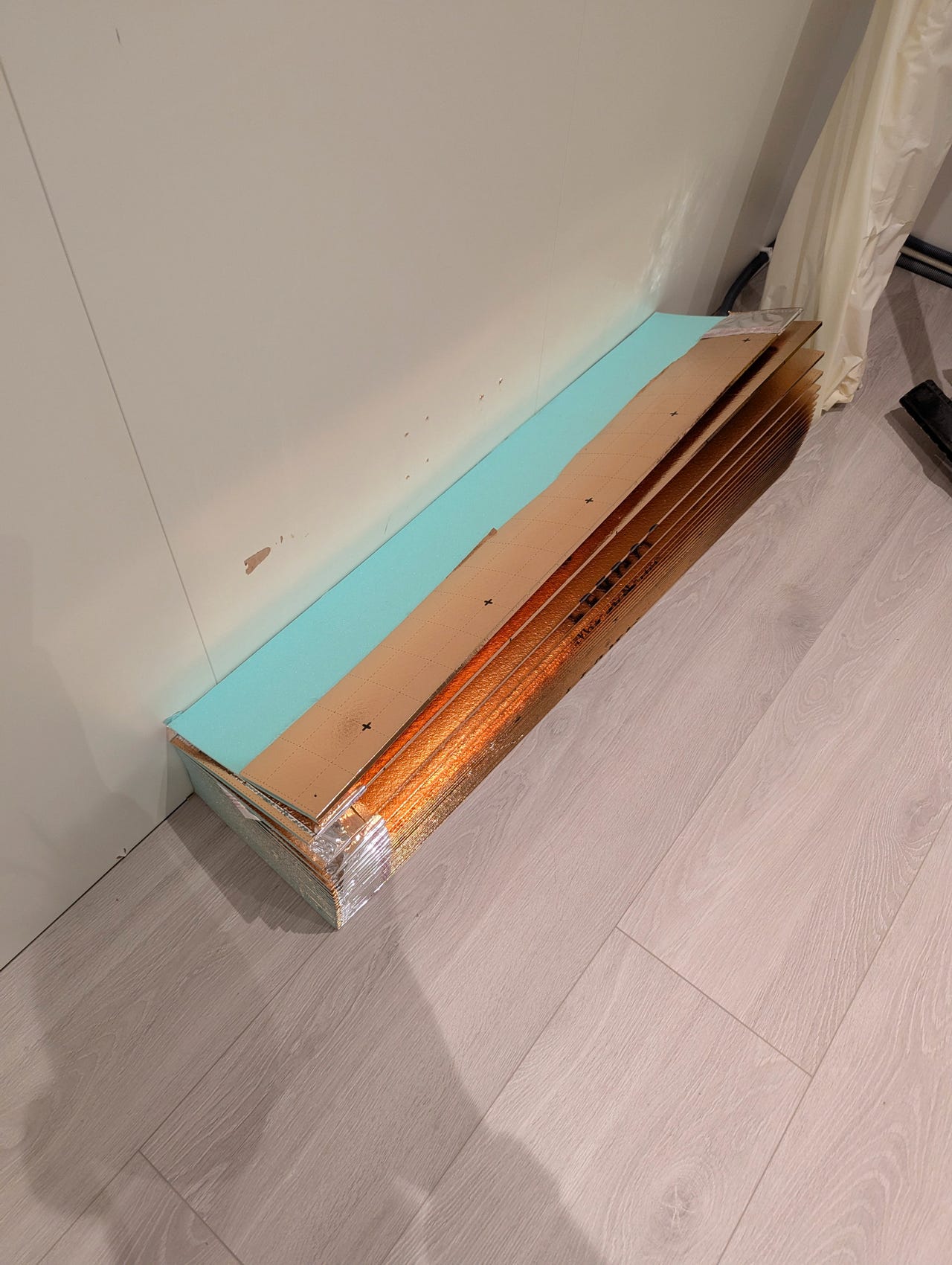 Pergo smart + gulvunderlag med fuktsperre | FINN-torget